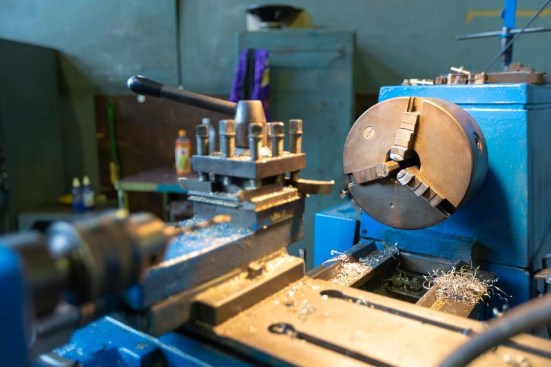 8 major lathe machine parts : Definition, Function - Renjie Precision ...